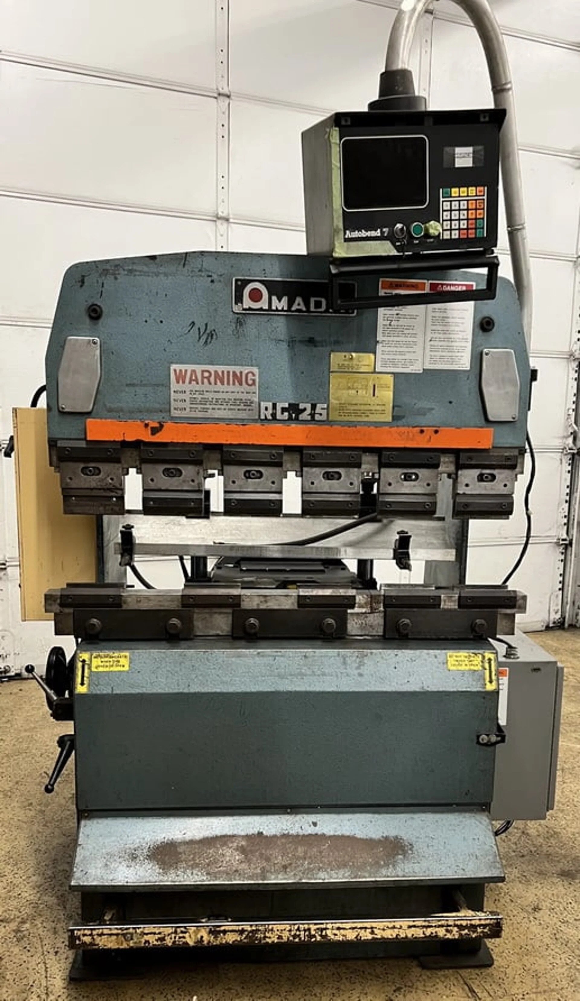 1983 Amada RG25 Hydraulic Press Brake (#5185)